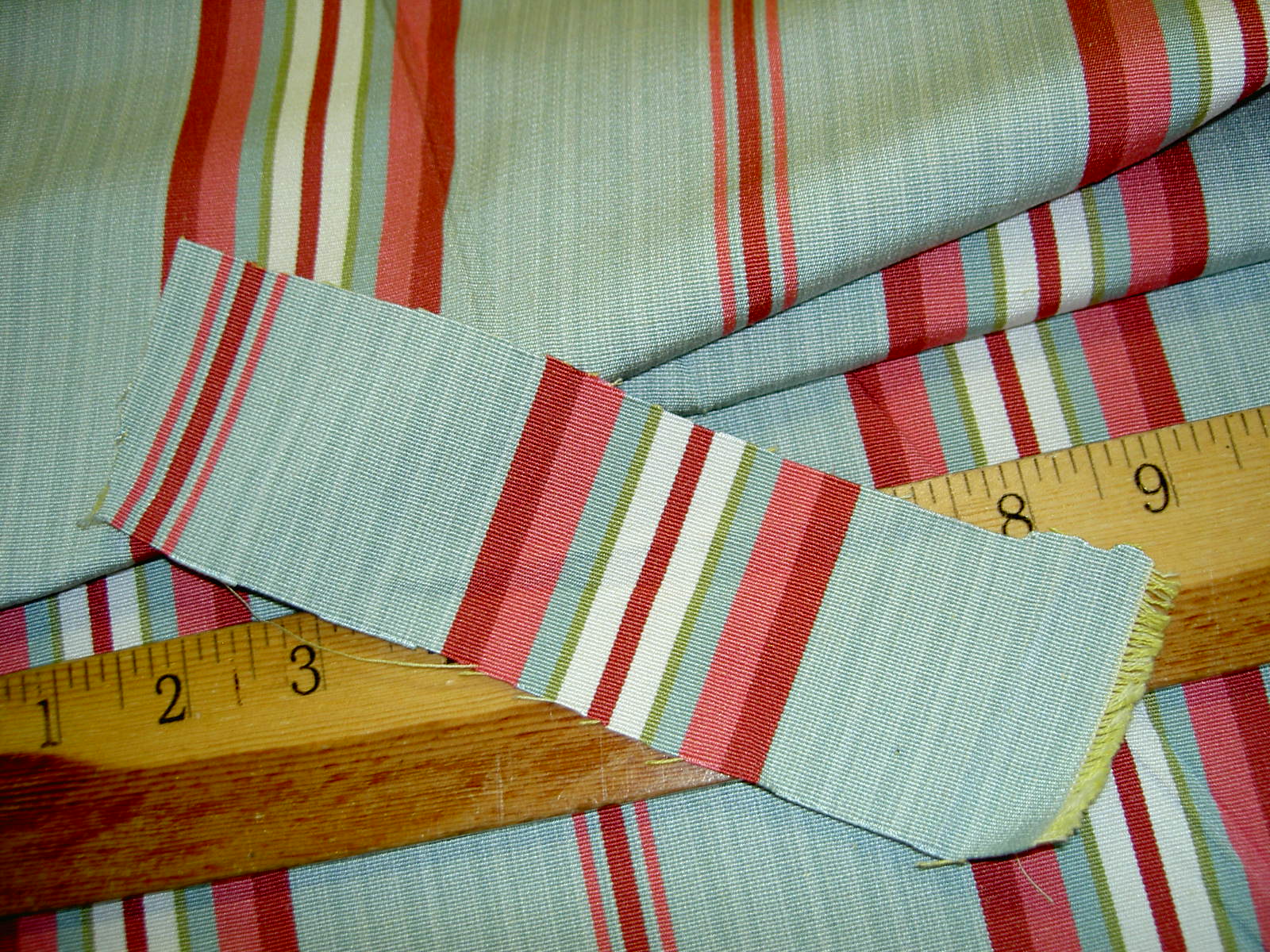 Additional Pictures of Duralee Suburban Home Fabrics Canbria Stripe ...